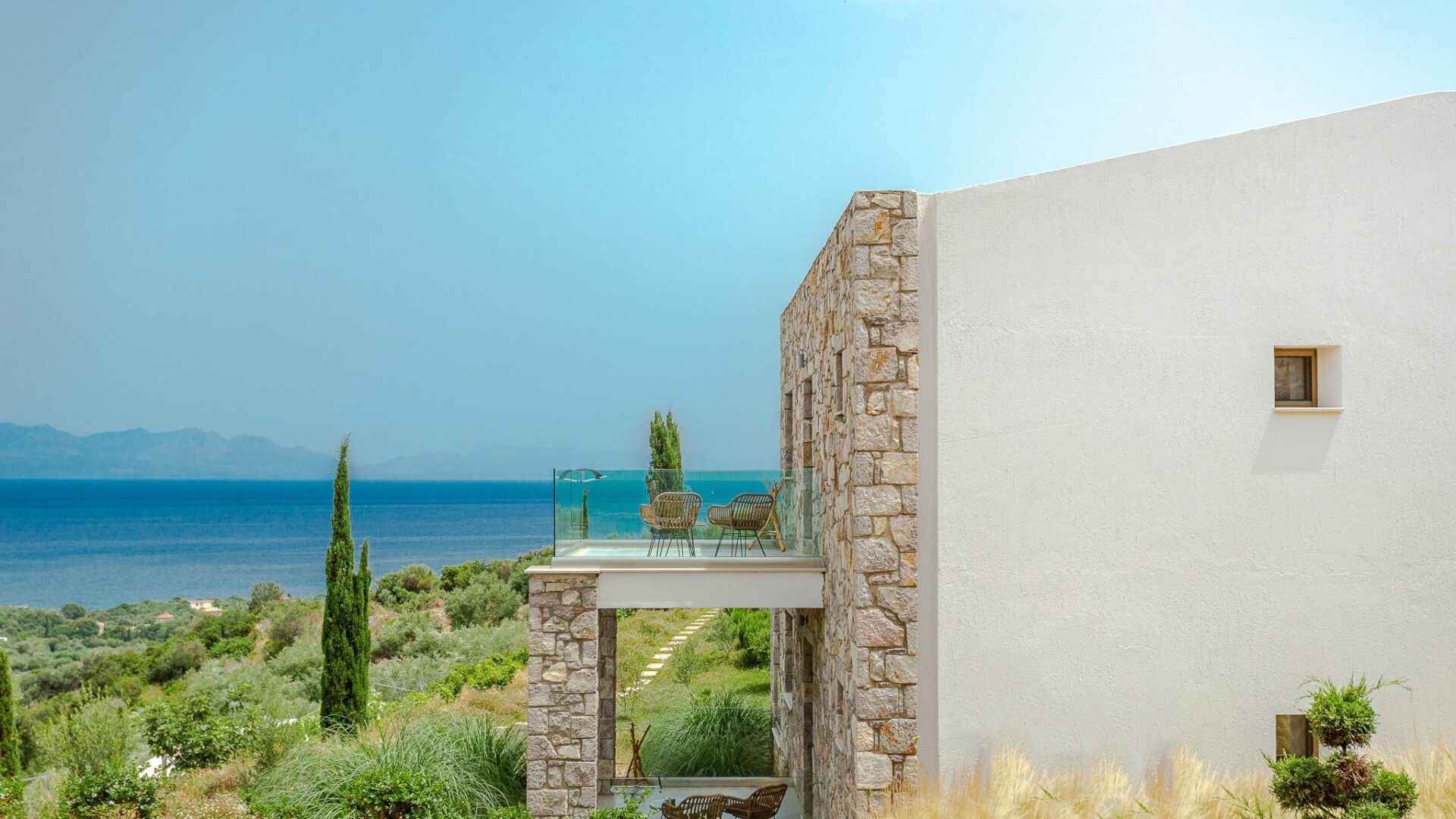 White Donkey Hotel - M21 Studio